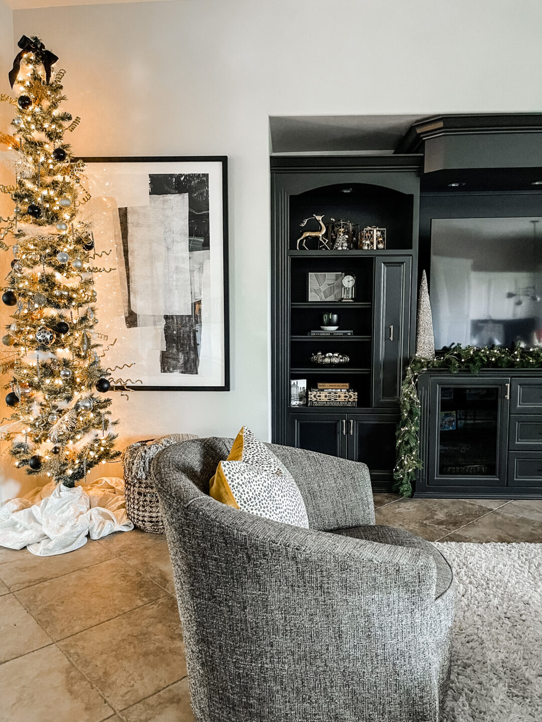 A Very Merry Holiday Home // Christmas Family Room Tour - This is our Bliss
